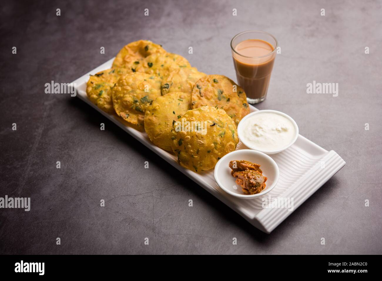Methi Poori or Puri made using Fresh fenugreek leaves missed with wheat ...