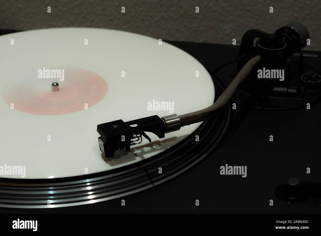 Ancient turntable hi-res stock photography and images - Alamy