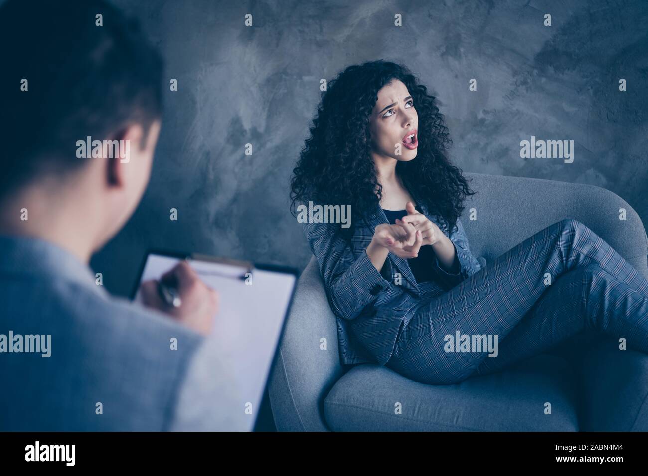 Portrait of her she nice attractive charming lovely dissatisfied ...