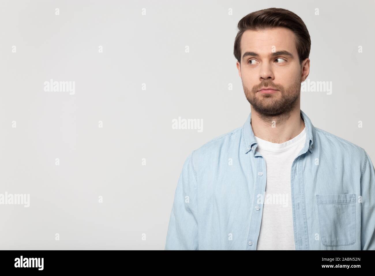 Blank look hi-res stock photography and images - Alamy