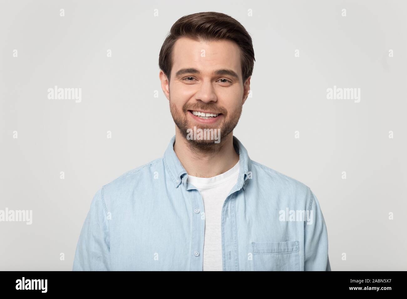 Grey college hi-res stock photography and images - Alamy