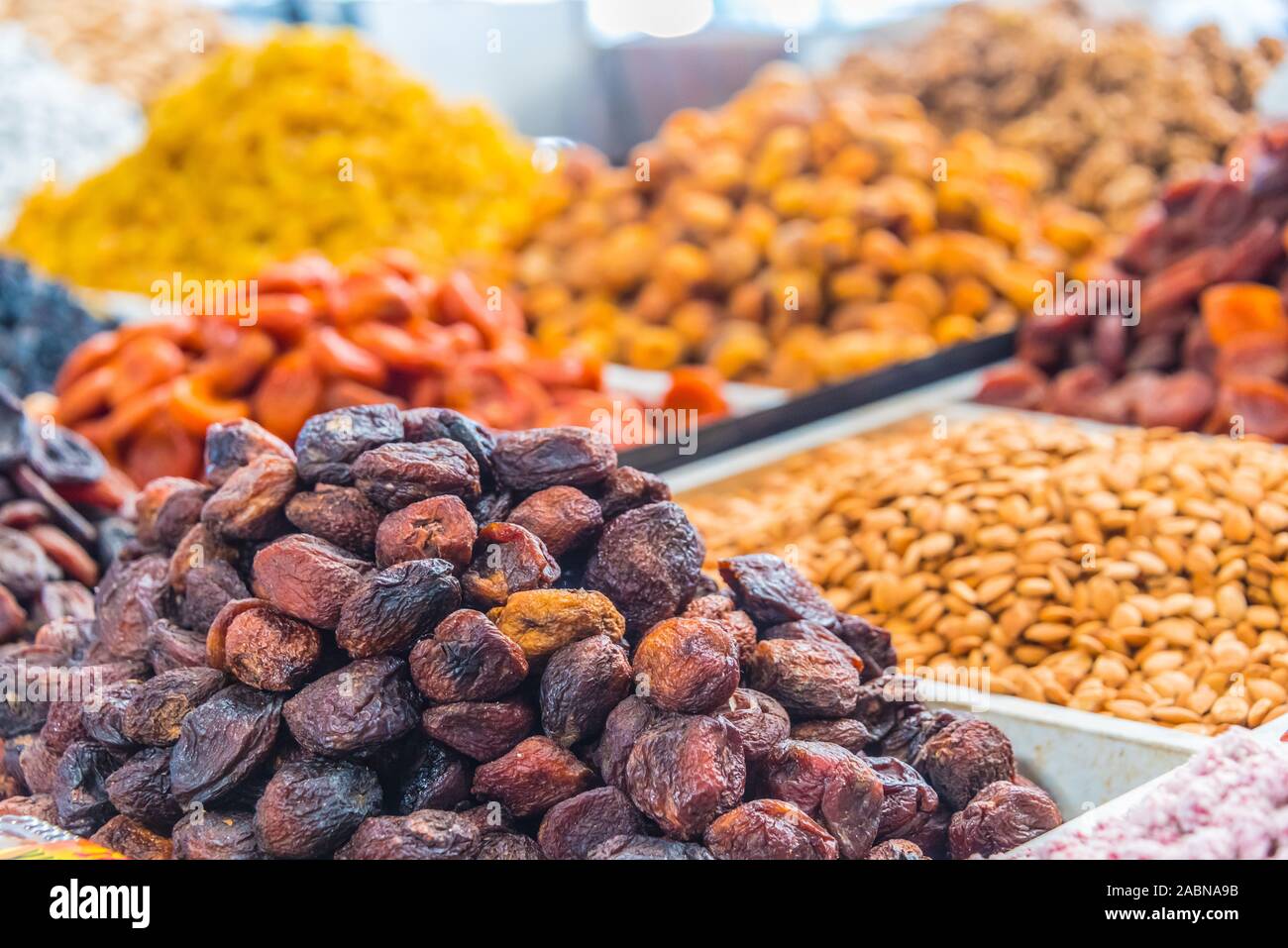 Dried food products sold at the Chorsu Bazaar in Tashkent, Uzbekistan ...