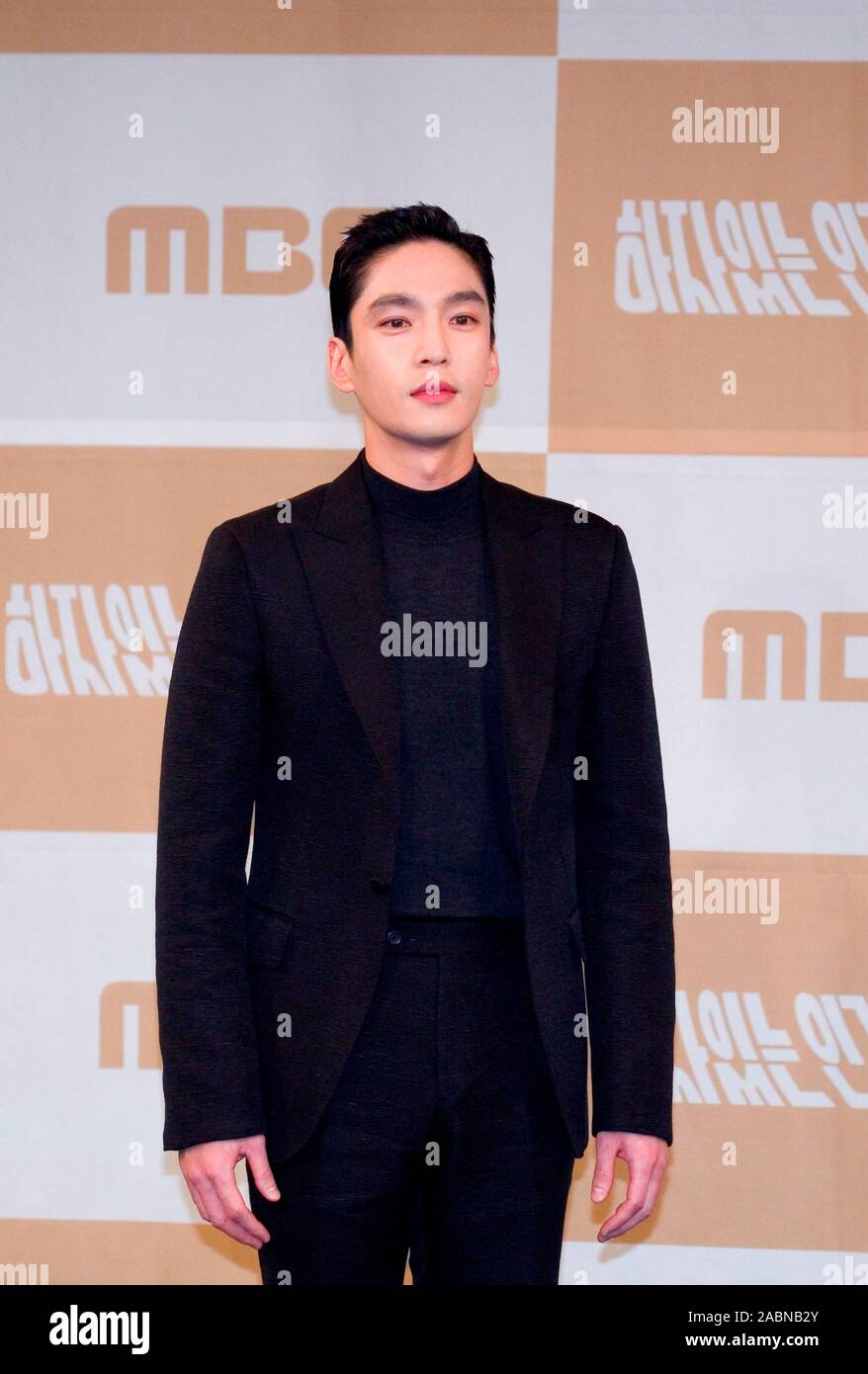 Seoul, South Korea, 27th Nov 2019. Goo Won, Nov 27, 2019 : South Korean ...