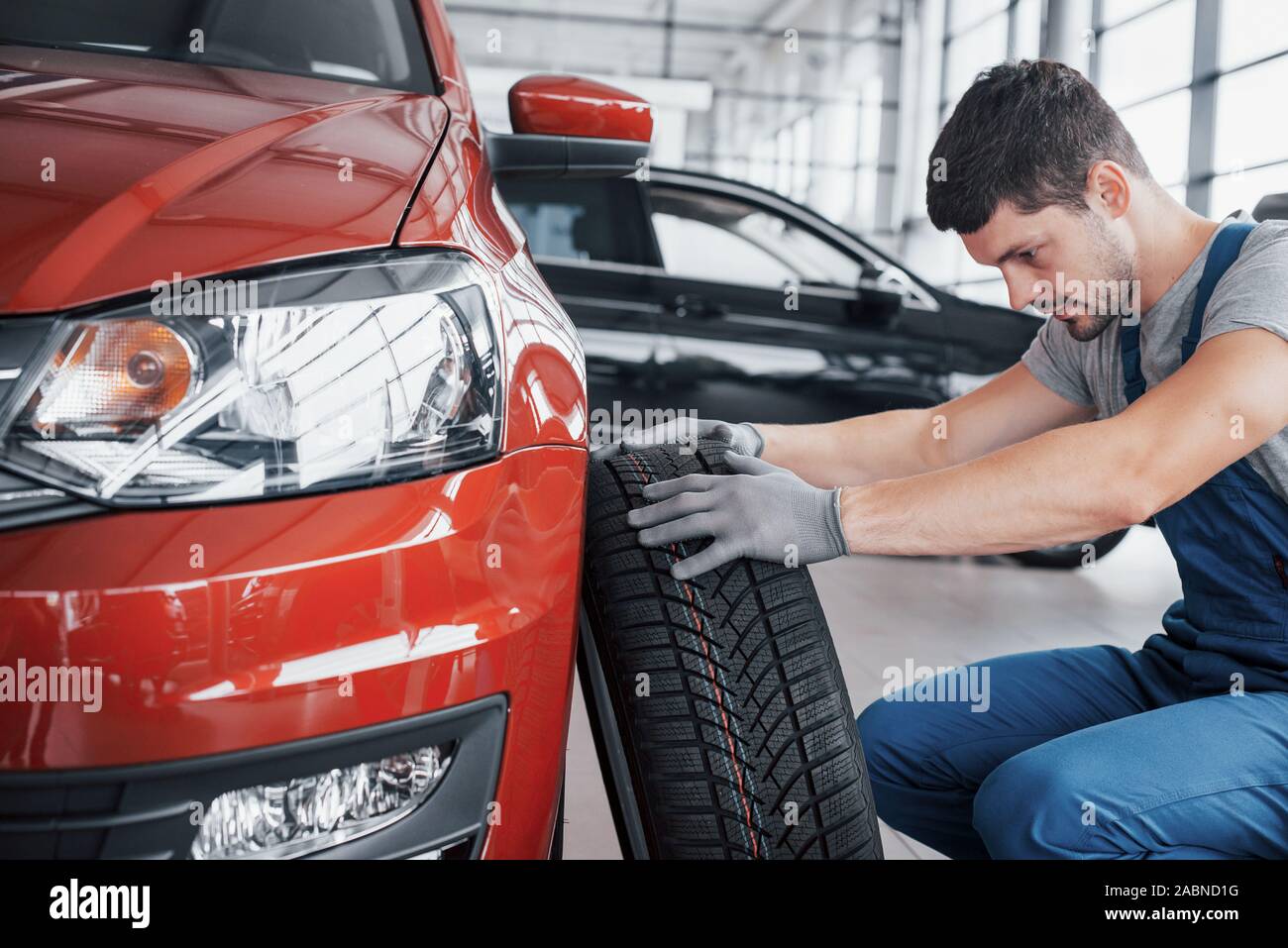 Bus maintenance workshop hi-res stock photography and images - Alamy