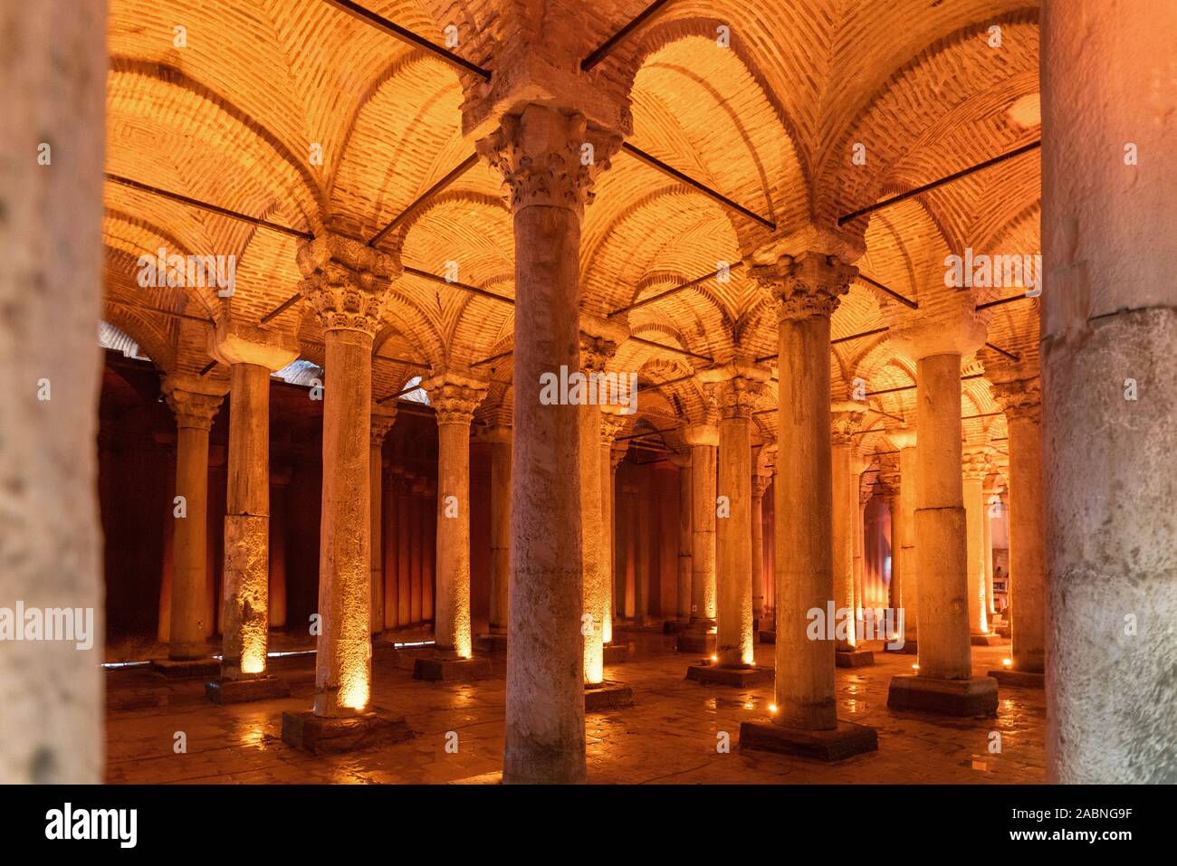 Yerebatan Cistern or Basilica Cistern, Sunken Palace, Sultanahmet ...
