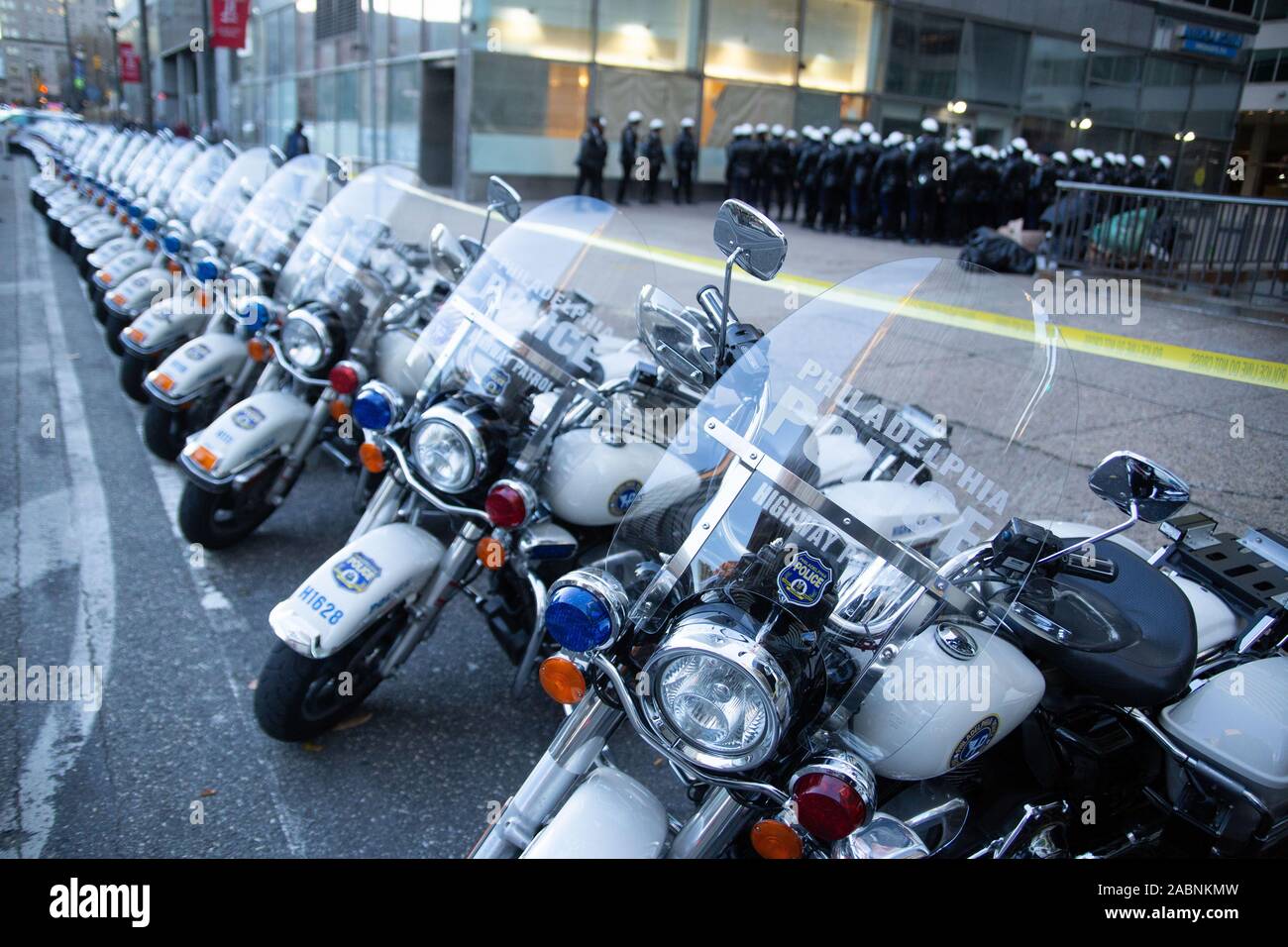 Motorcycle police officers hi-res stock photography and images - Alamy