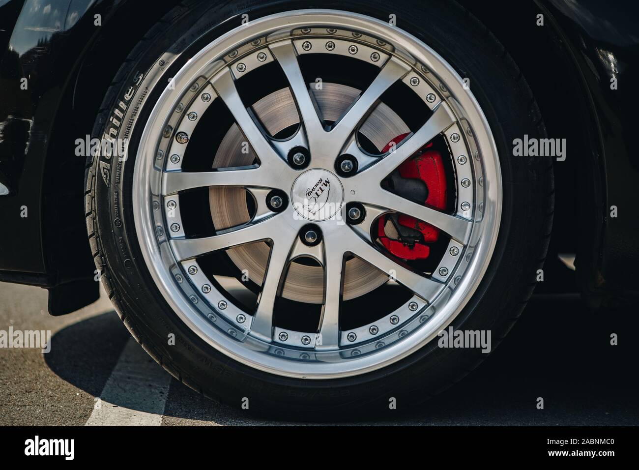 Transportcustom wheels hi-res stock photography and images - Alamy
