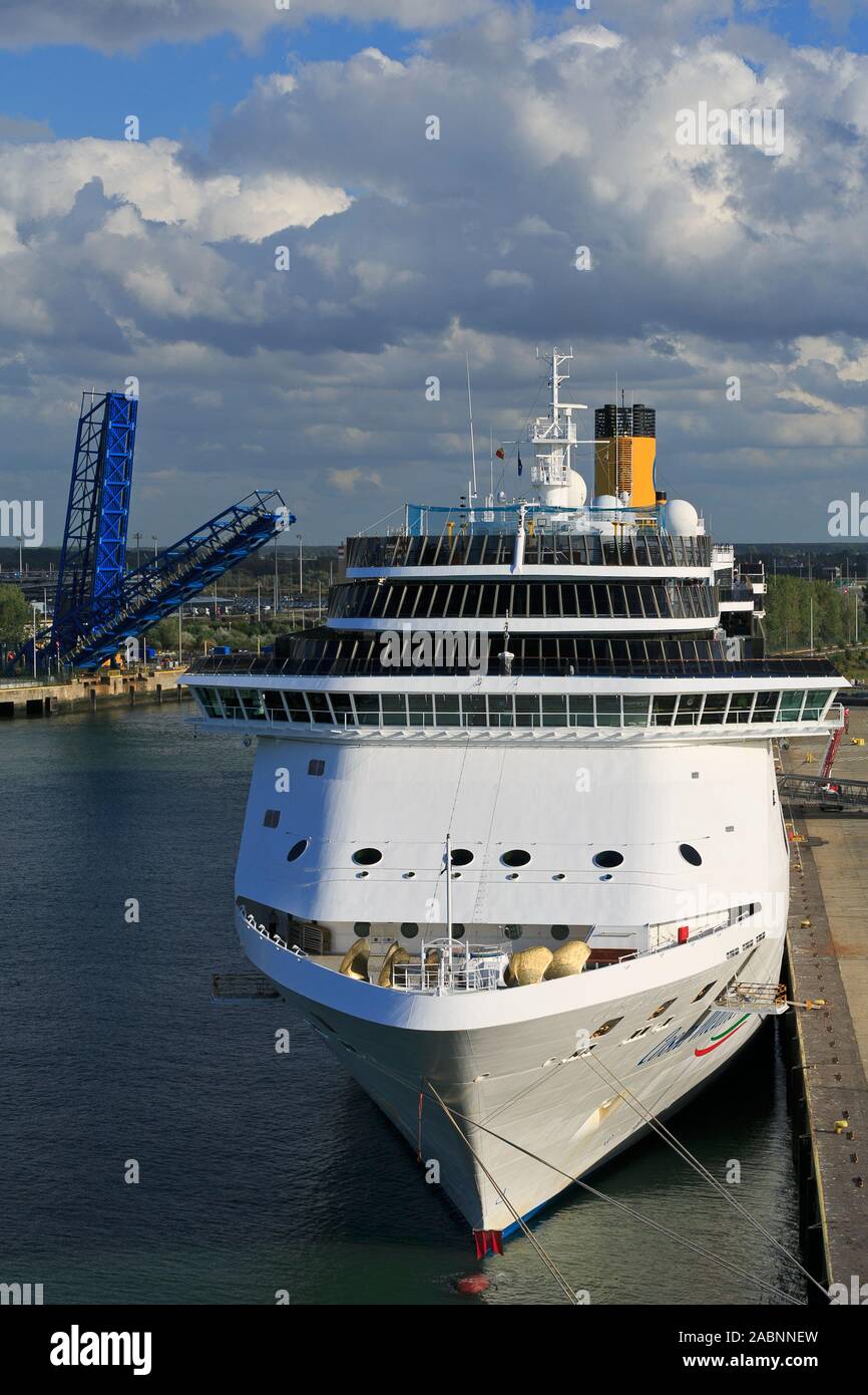 Costa cruise ship, Port of Zeebrugge, Flanders, Belgium Stock Photo - Alamy