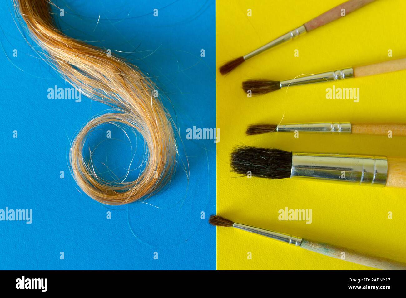 Brush strand coloring hair hi-res stock photography and images - Alamy