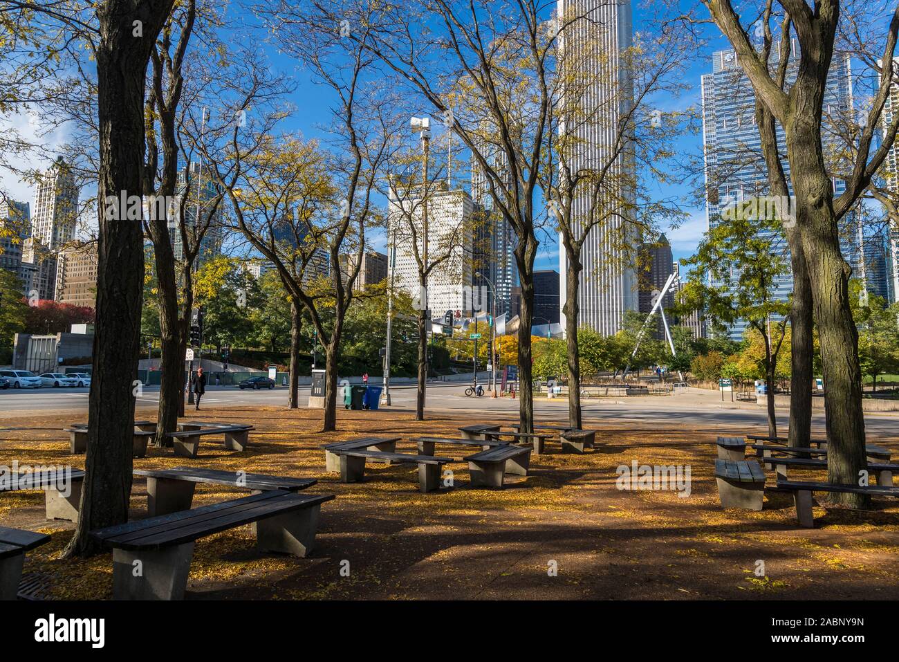 Columbus building chicago hi-res stock photography and images - Alamy