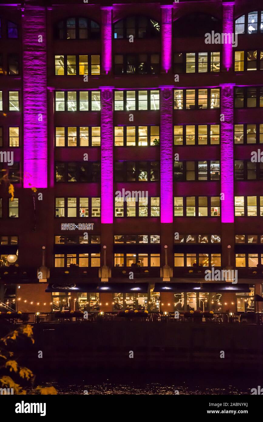 Reid, Murdoch & Co. Building, now housing the headquarters of ...