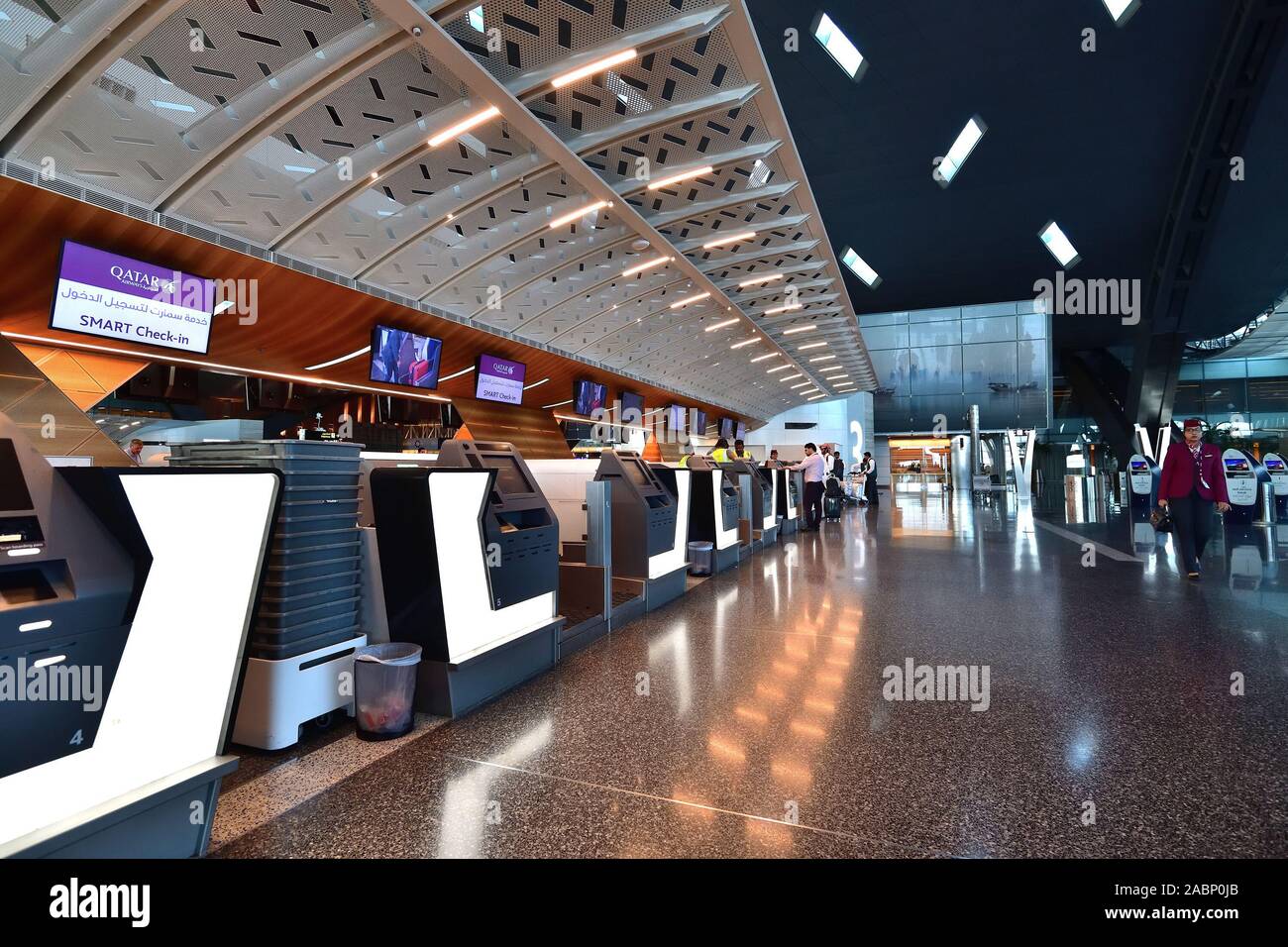 Qatar check in hi-res stock photography and images - Alamy