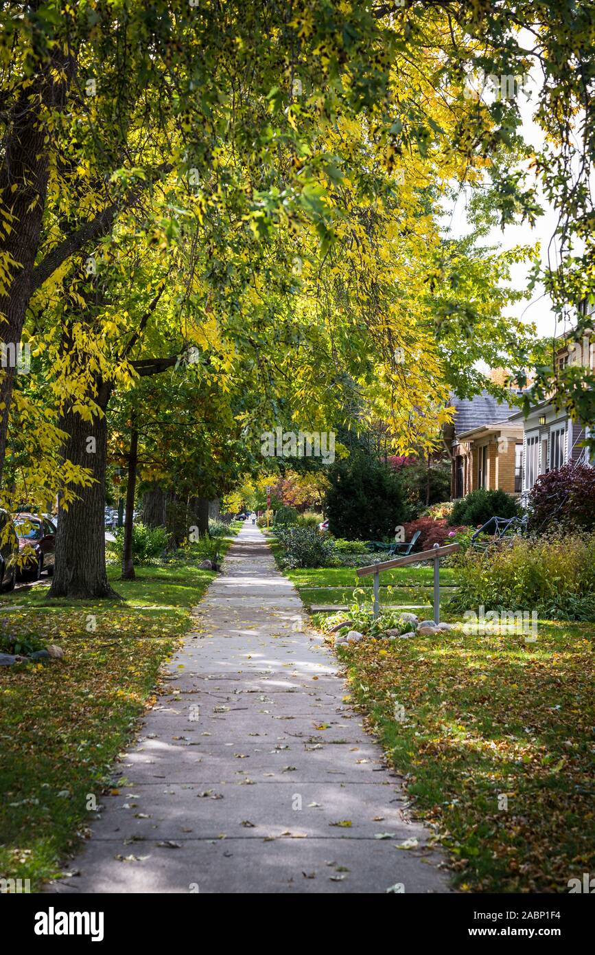 Ravenswood Manor Historic District, residential neighbourhood that was ...