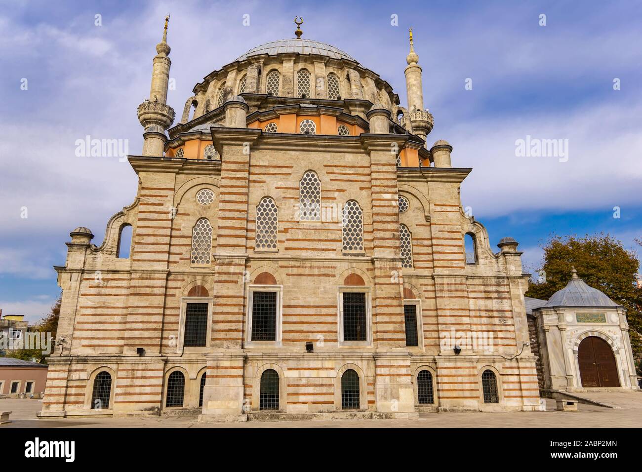 Tulip mosque hi-res stock photography and images - Alamy