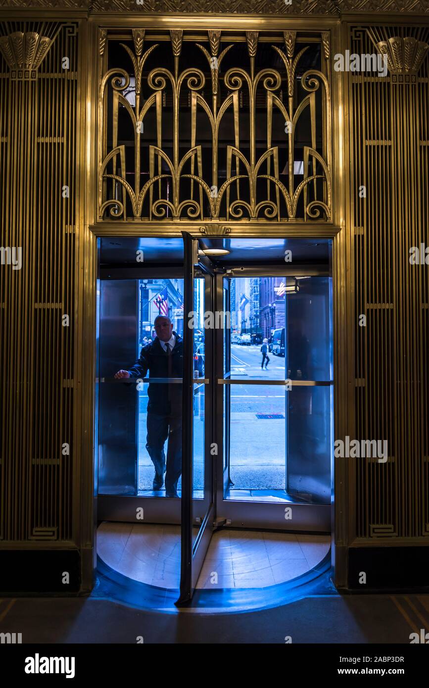 The lobby entrance doors with the grain artwork at the Chicago Board of ...