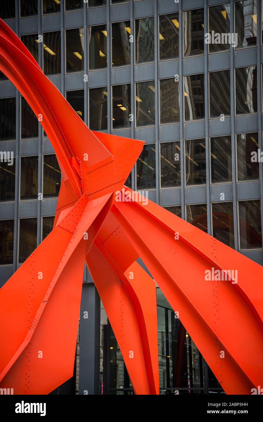 Chicago illinois flamingo alexander calder hi-res stock photography and ...