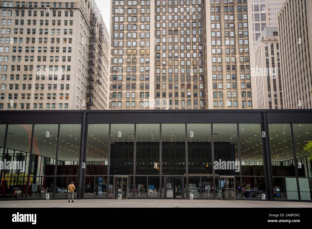 U.S. Post Office Loop Station building designed by Ludwig Mies van der ...