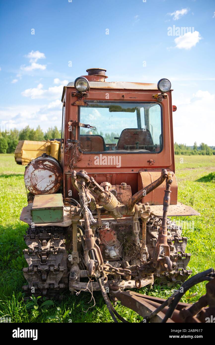 Rusty Crawler Tractor High Resolution Stock Photography and Images - Alamy