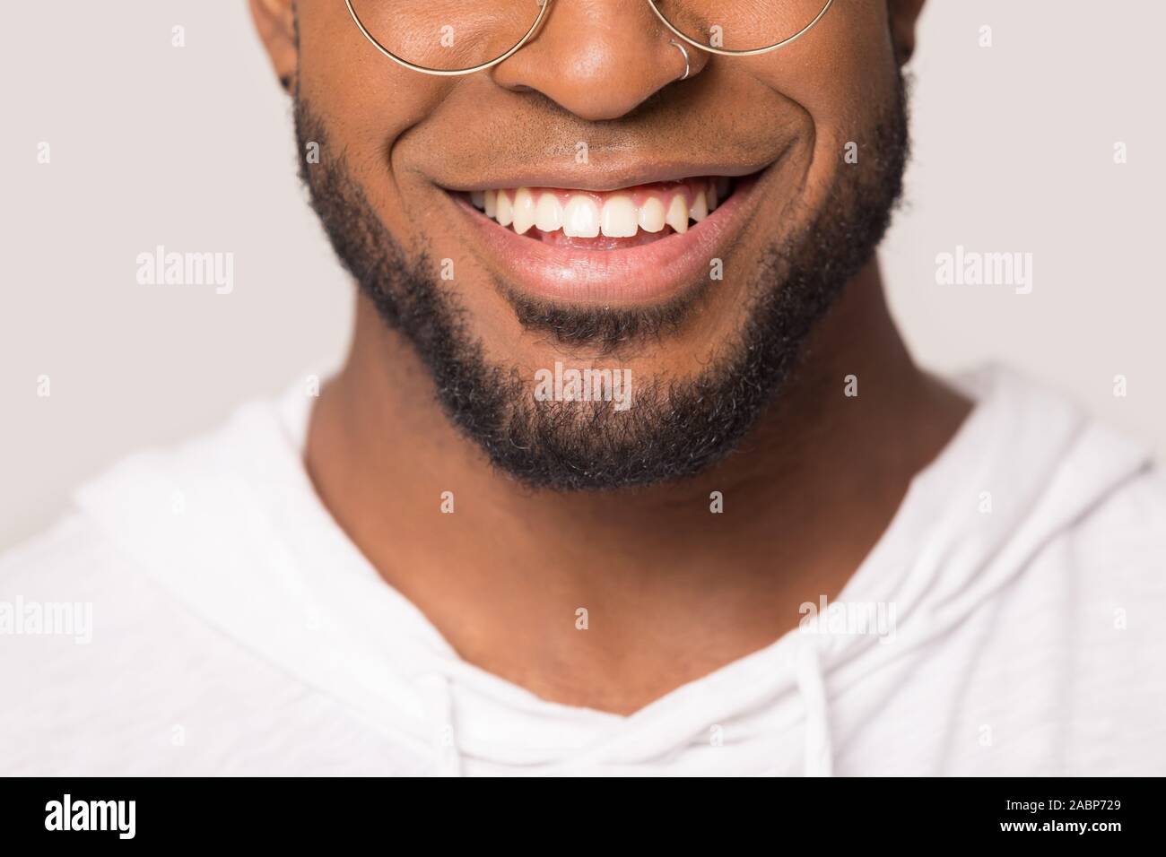 Toothy beaming hi-res stock photography and images - Alamy