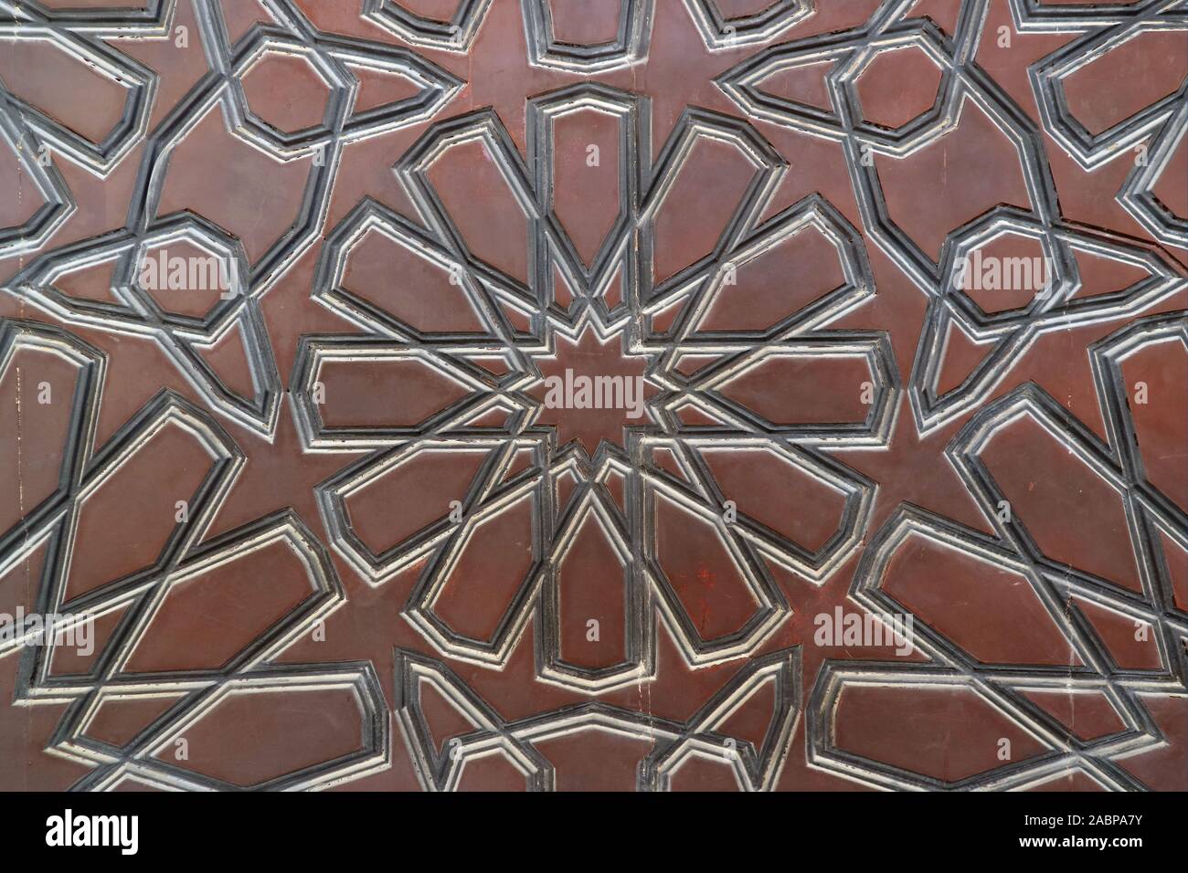 Beautiful Arabian Pattern of the Mosque Wooden Door in Manama, Bahrain ...