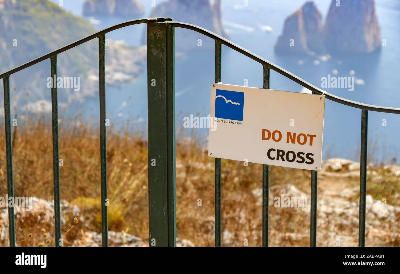 Symbol of capri hi-res stock photography and images - Alamy