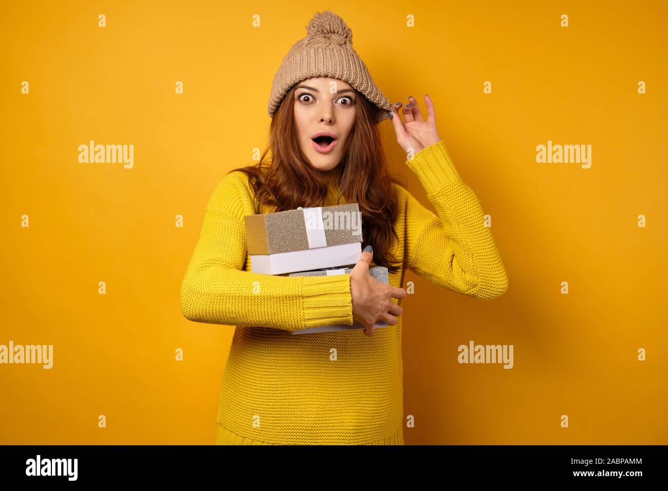 Woman clutching box hi-res stock photography and images - Alamy