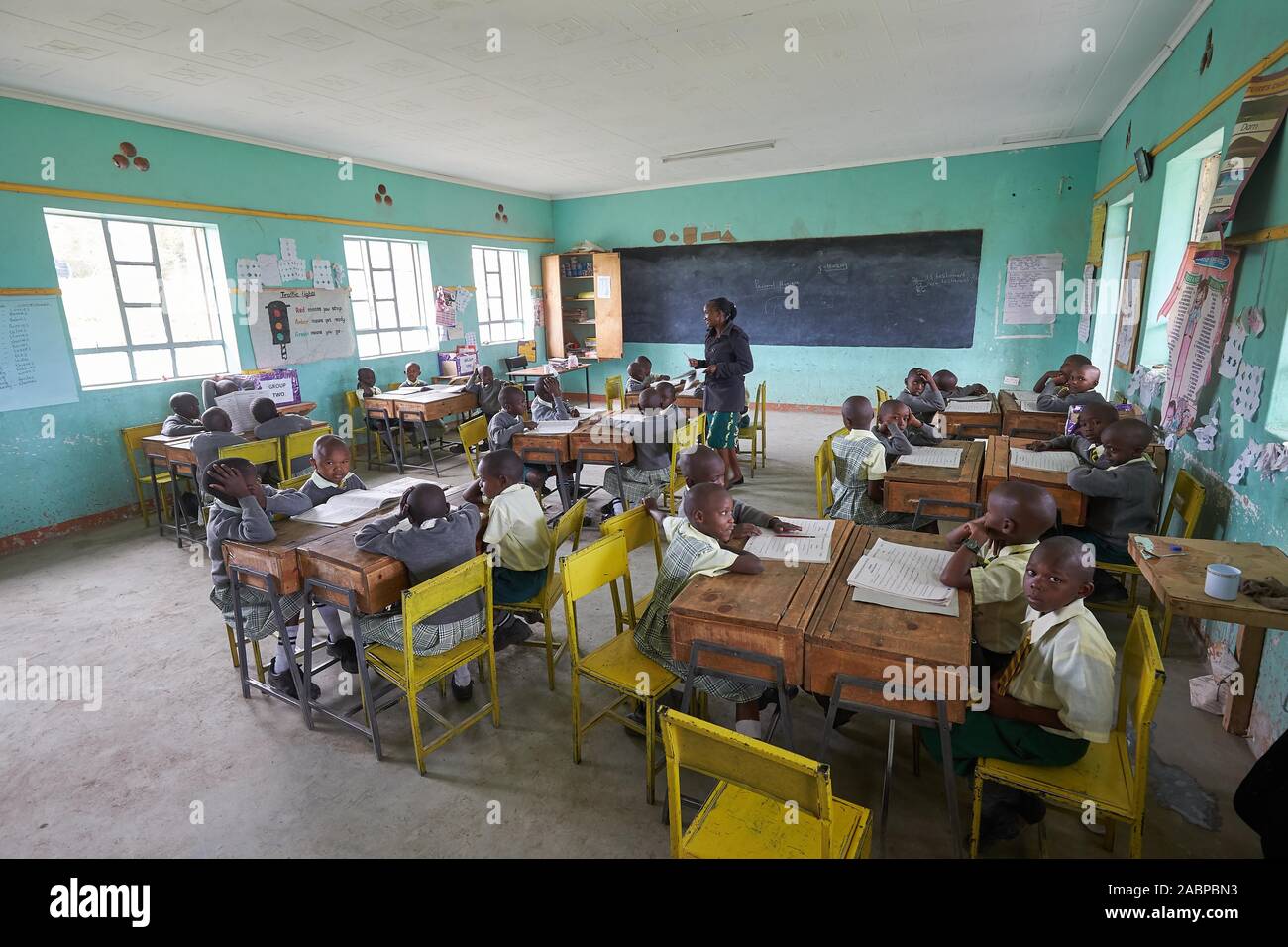 Kenya school classroom students hi-res stock photography and images - Alamy