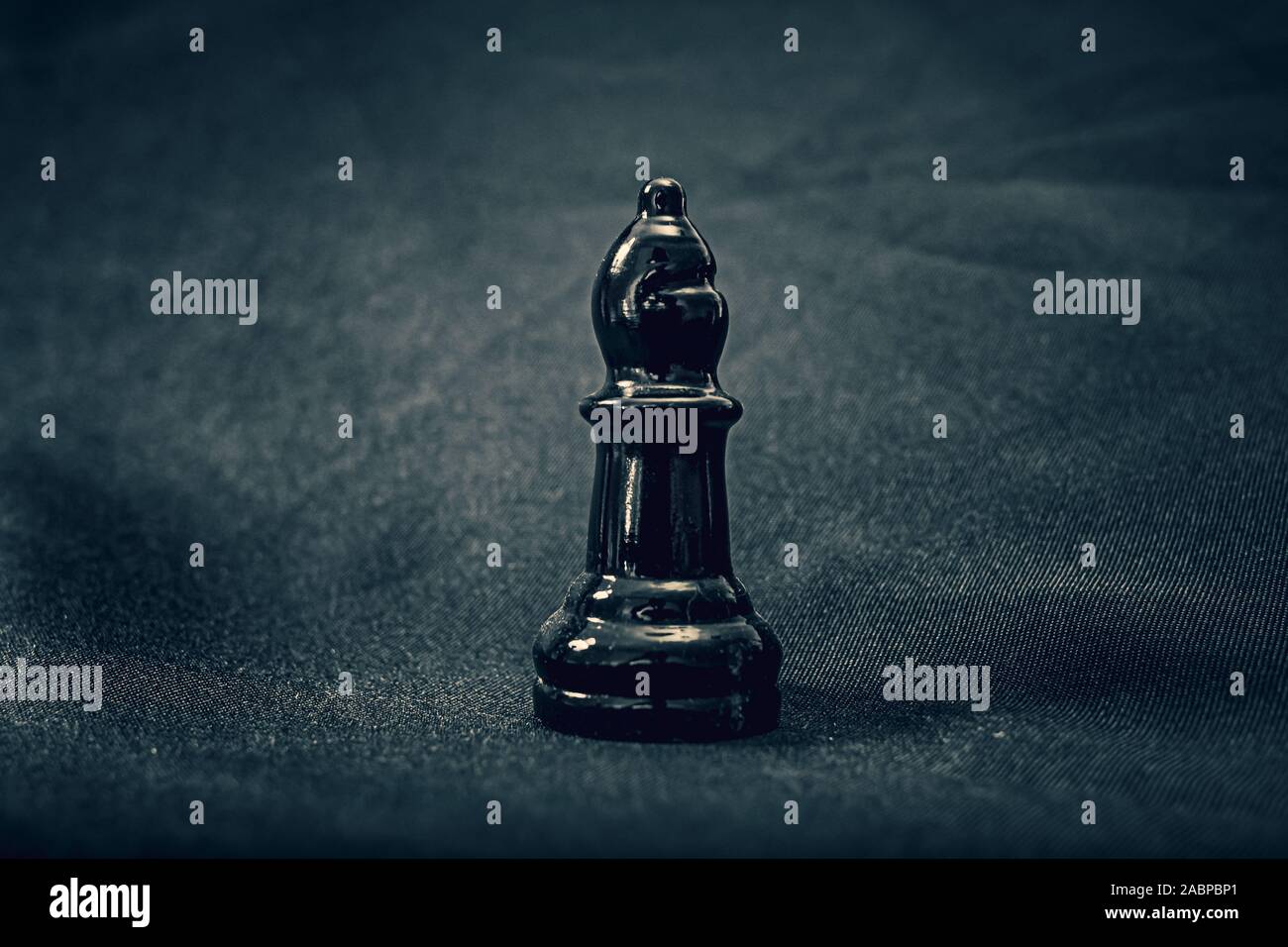 Bishop chess piece hi-res stock photography and images - Alamy