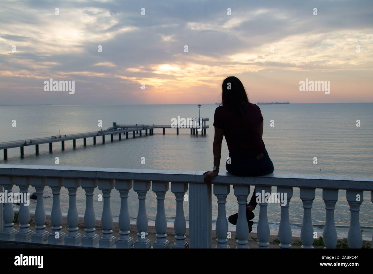 traveling around the world and enjoying the amazing moments of a ...