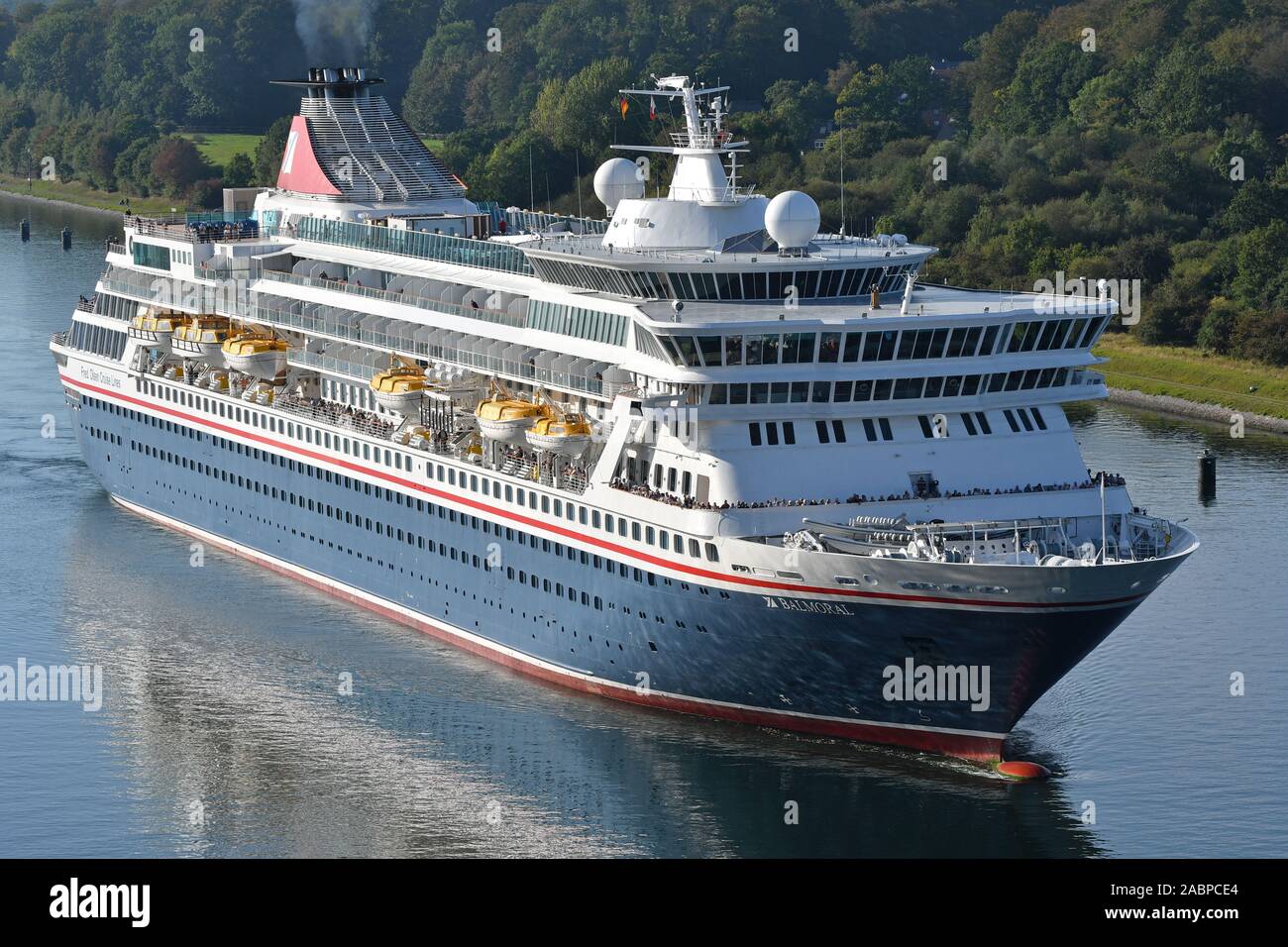 Fred. Olsen Ship Balmoral Stock Photos & Fred. Olsen Ship Balmoral ...