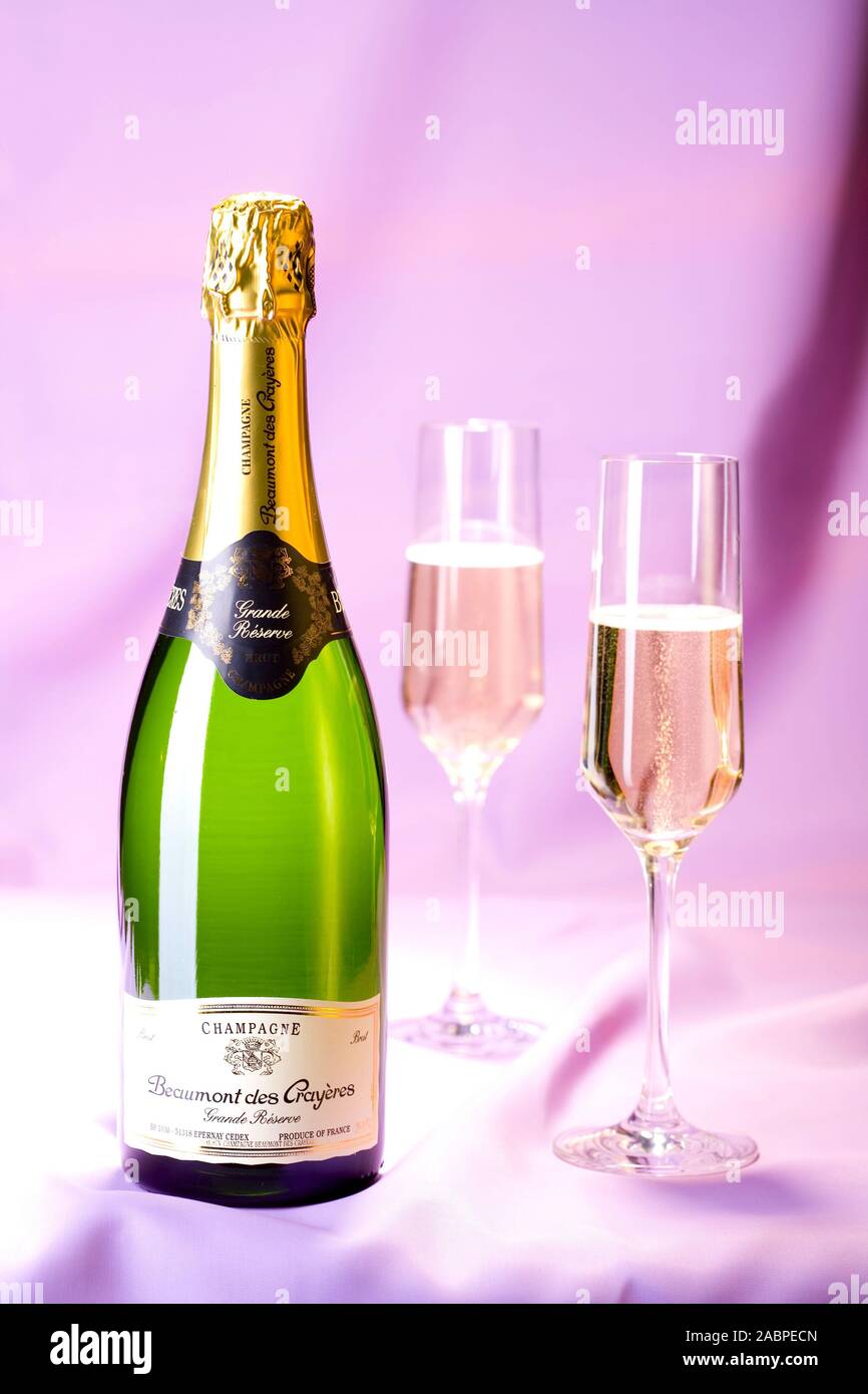 Champagner champagnerflasche hi-res stock photography and images - Alamy