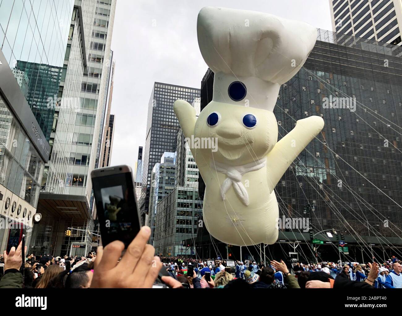 Pillsbury doughboy hi-res stock photography and images - Alamy