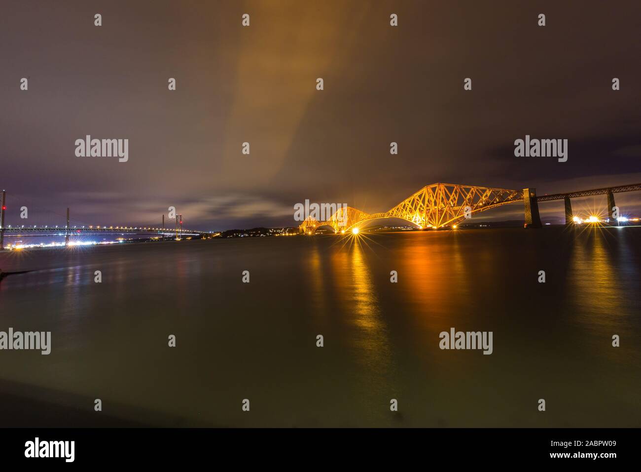 Forth Railway Bridge at Night. Edinburgh. Scotland Stock Photo - Alamy