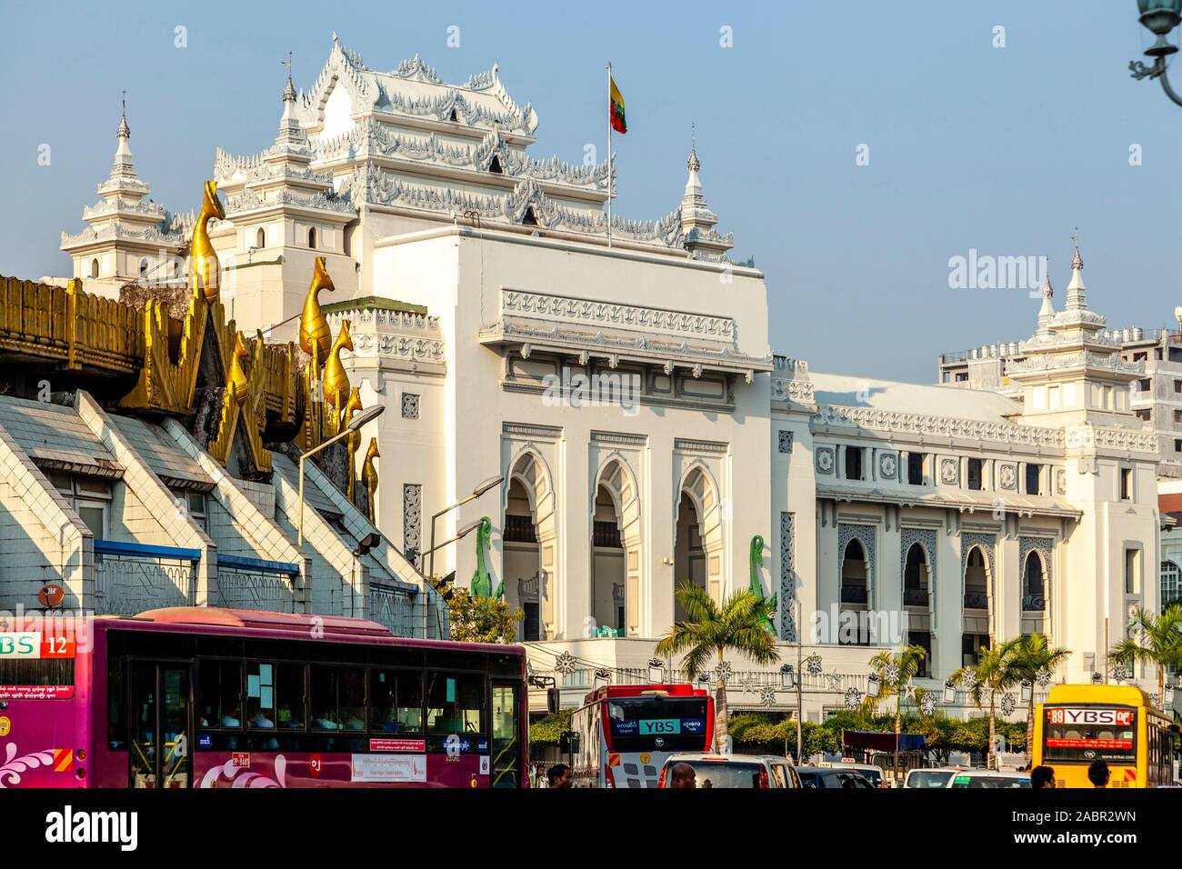 Yangon city hi-res stock photography and images - Alamy