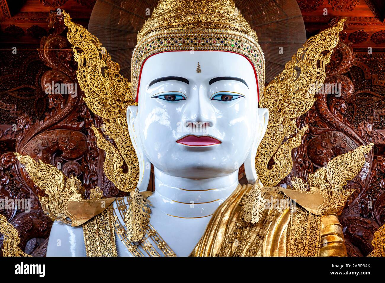 Nga htat kyee pagoda hi-res stock photography and images - Alamy