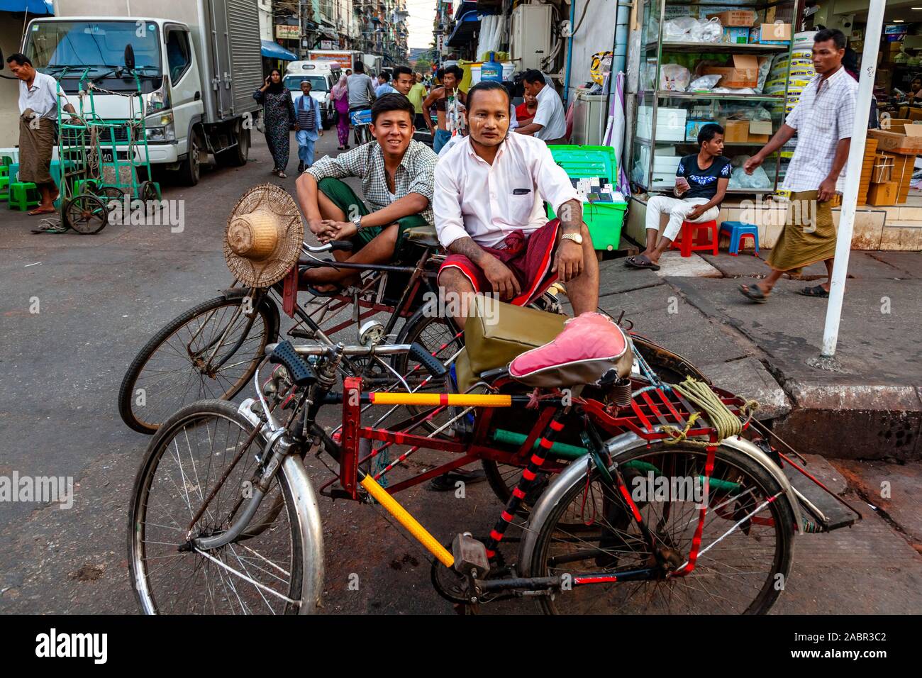 Burma cycle hi-res stock photography and images - Alamy