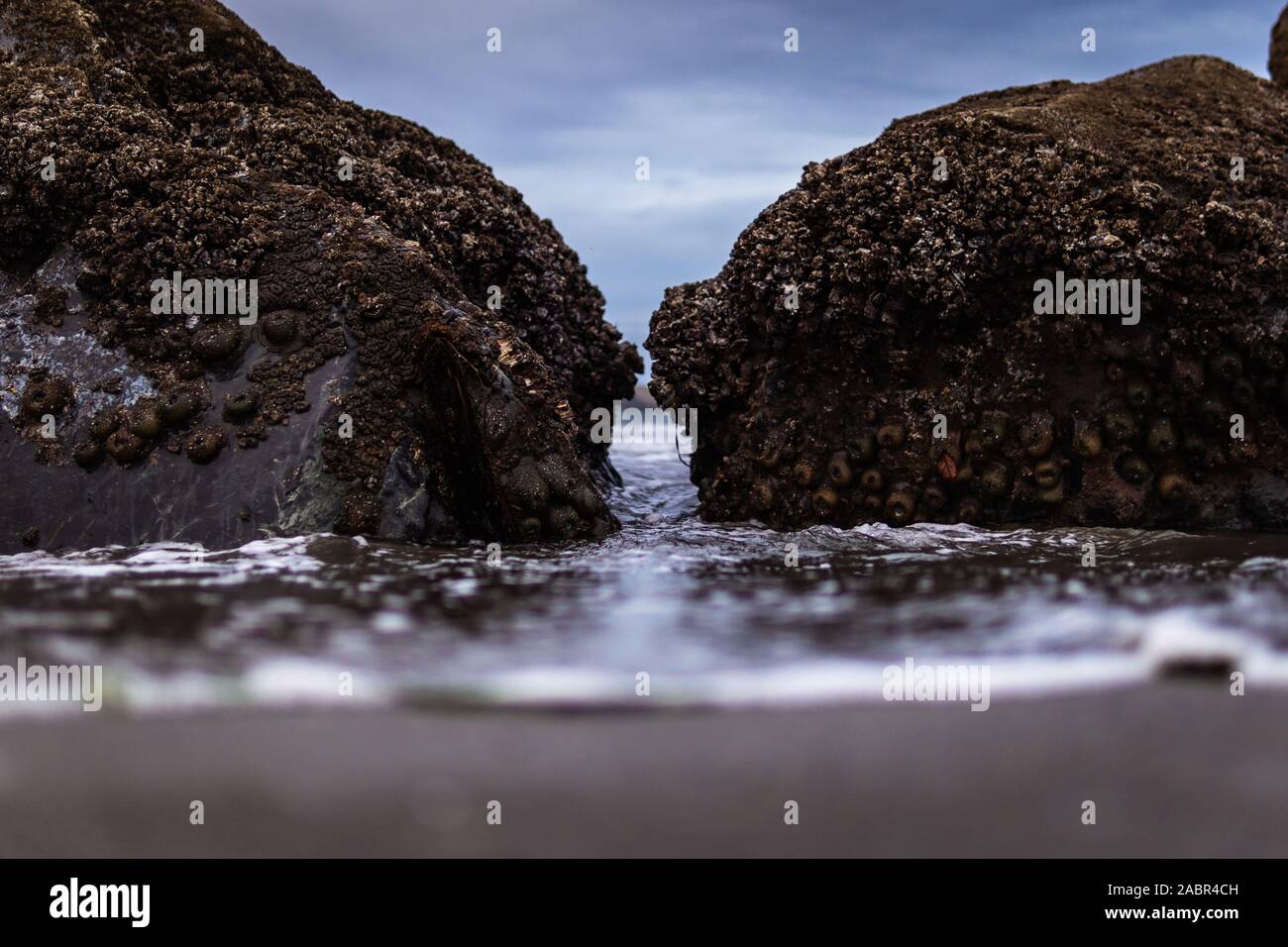Sand sky breakers hi-res stock photography and images - Alamy