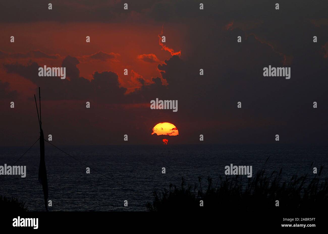 Beirut, Lebanon. 28th Nov, 2019. The sunset is seen on the seashore of ...