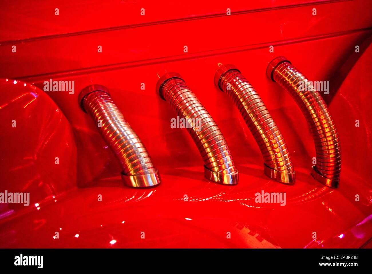 Red car detail hi-res stock photography and images - Alamy