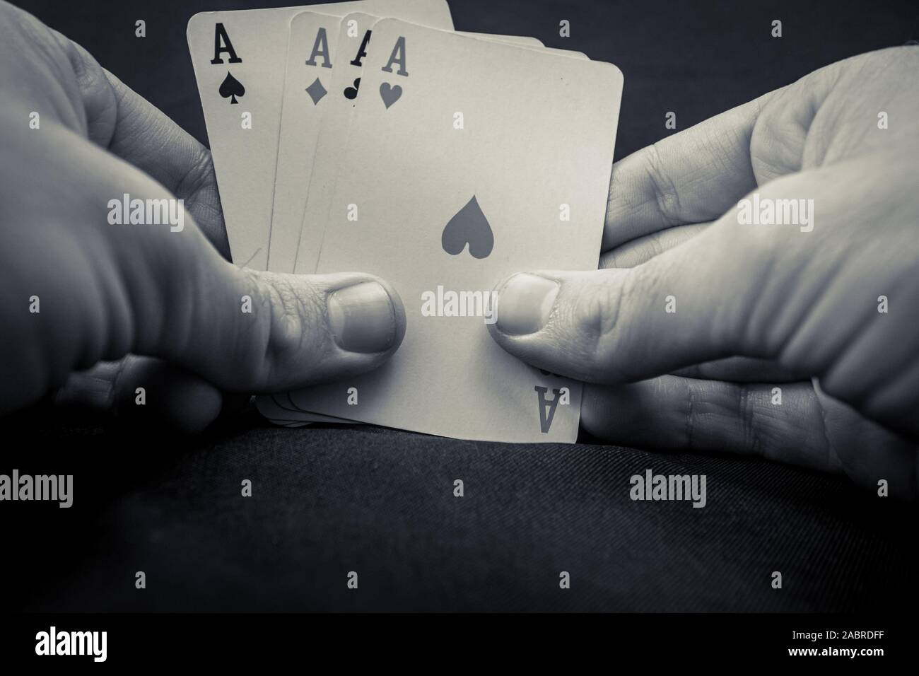 Poker hands hi-res stock photography and images - Alamy