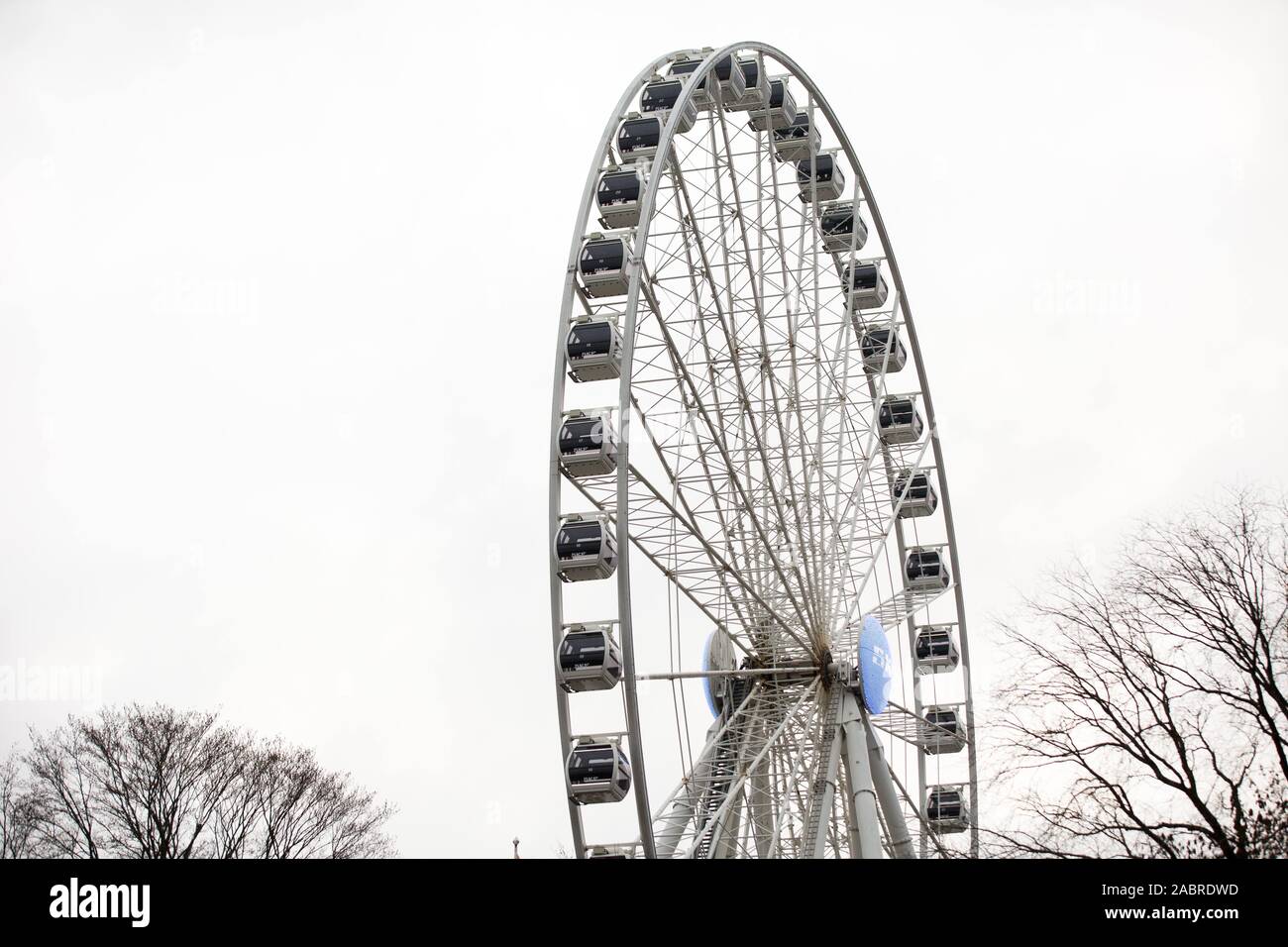 Gothenburg, Sweden. 2nd Nov, 2019. Ferris wheel seen at the Scandinavia ...