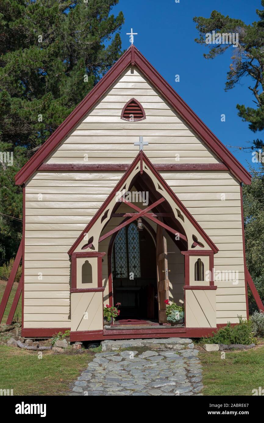 An old timber church in country New Zealand Stock Photo - Alamy
