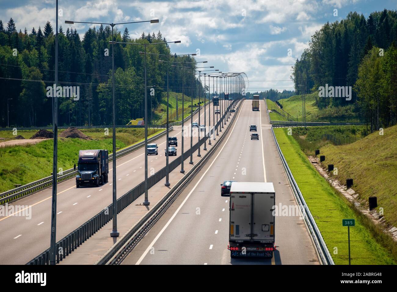 Moscow to st. petersburg motorway hi-res stock photography and images ...