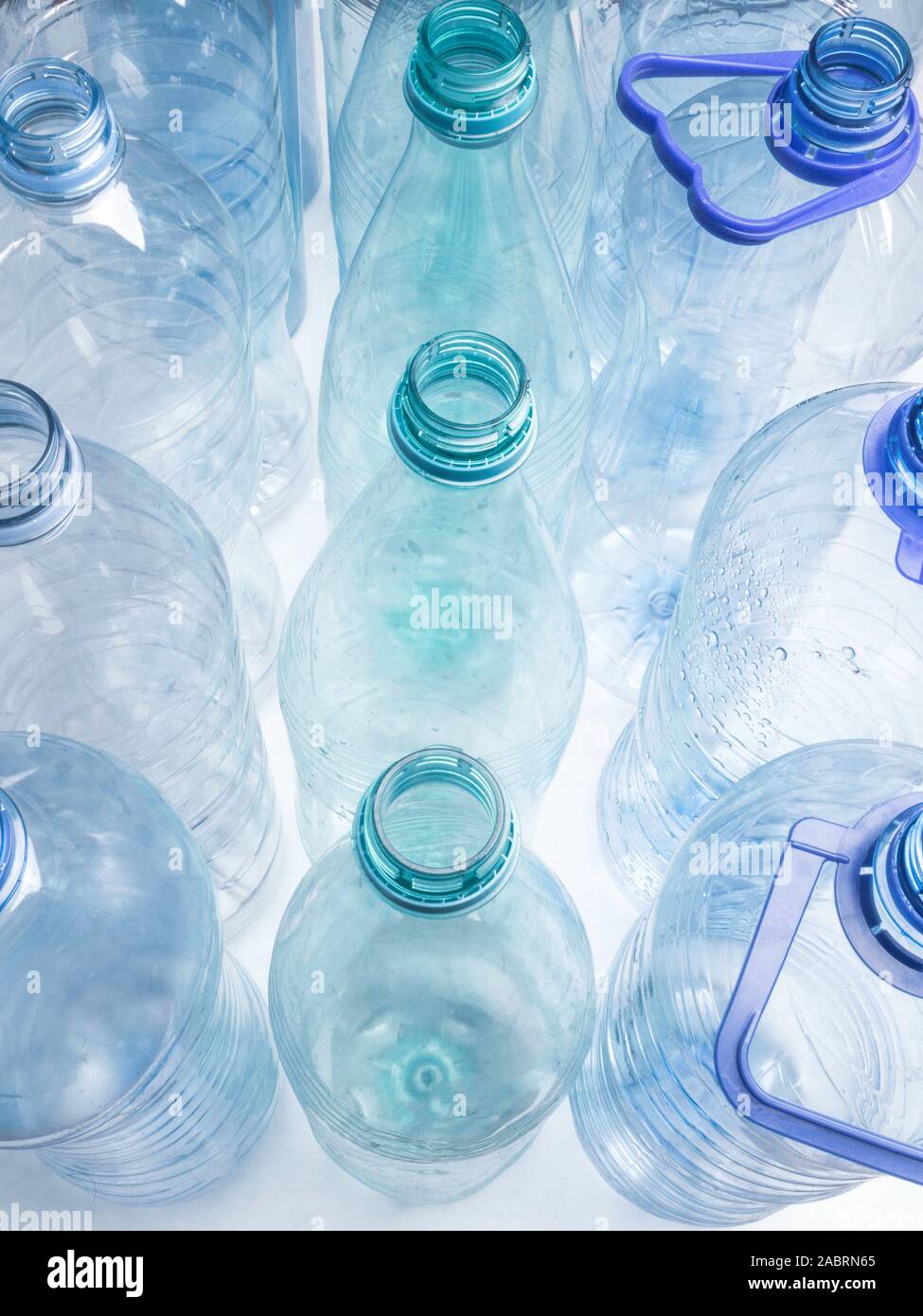 Rows of water bottles background, close up Stock Photo - Alamy