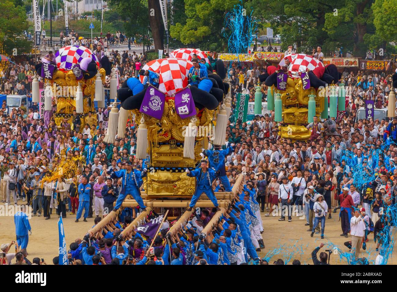Niihama, Japan - October 17, 2019: Men in traditional clothing lifting ...