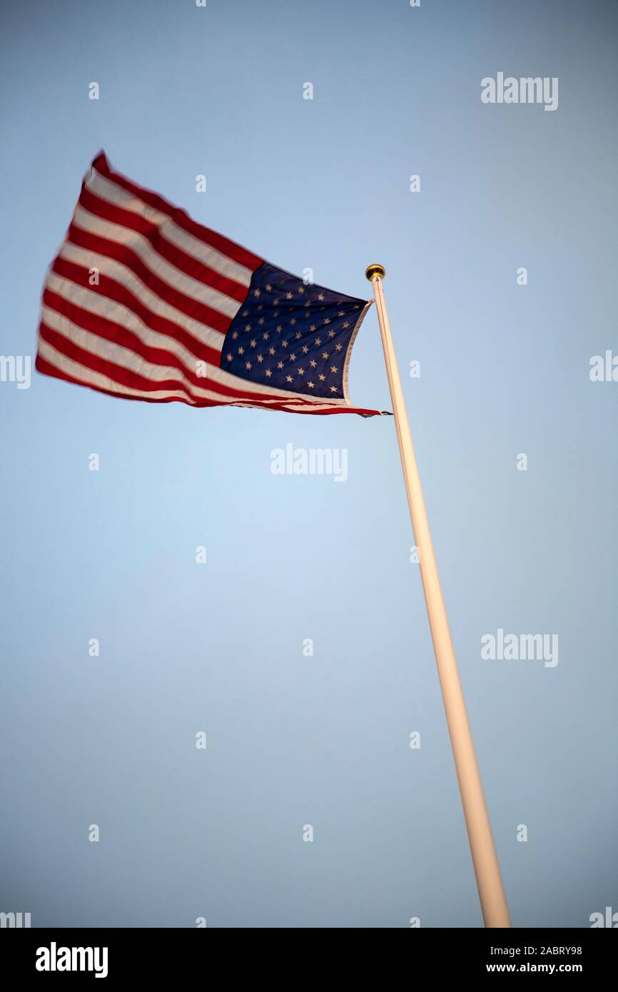 Flag united states moving wind hi-res stock photography and images - Alamy