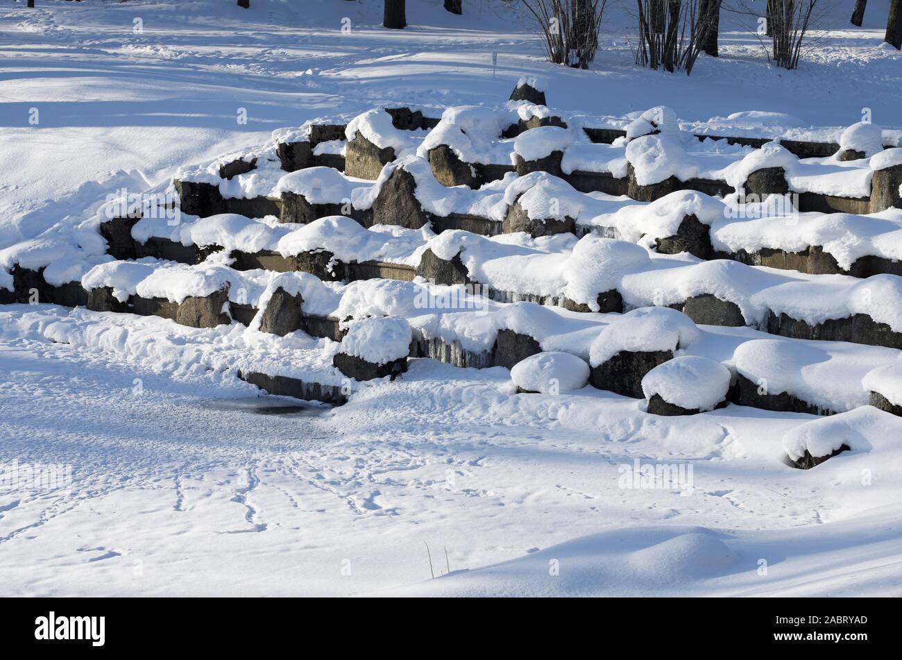 Ice covered ladder hi-res stock photography and images - Alamy