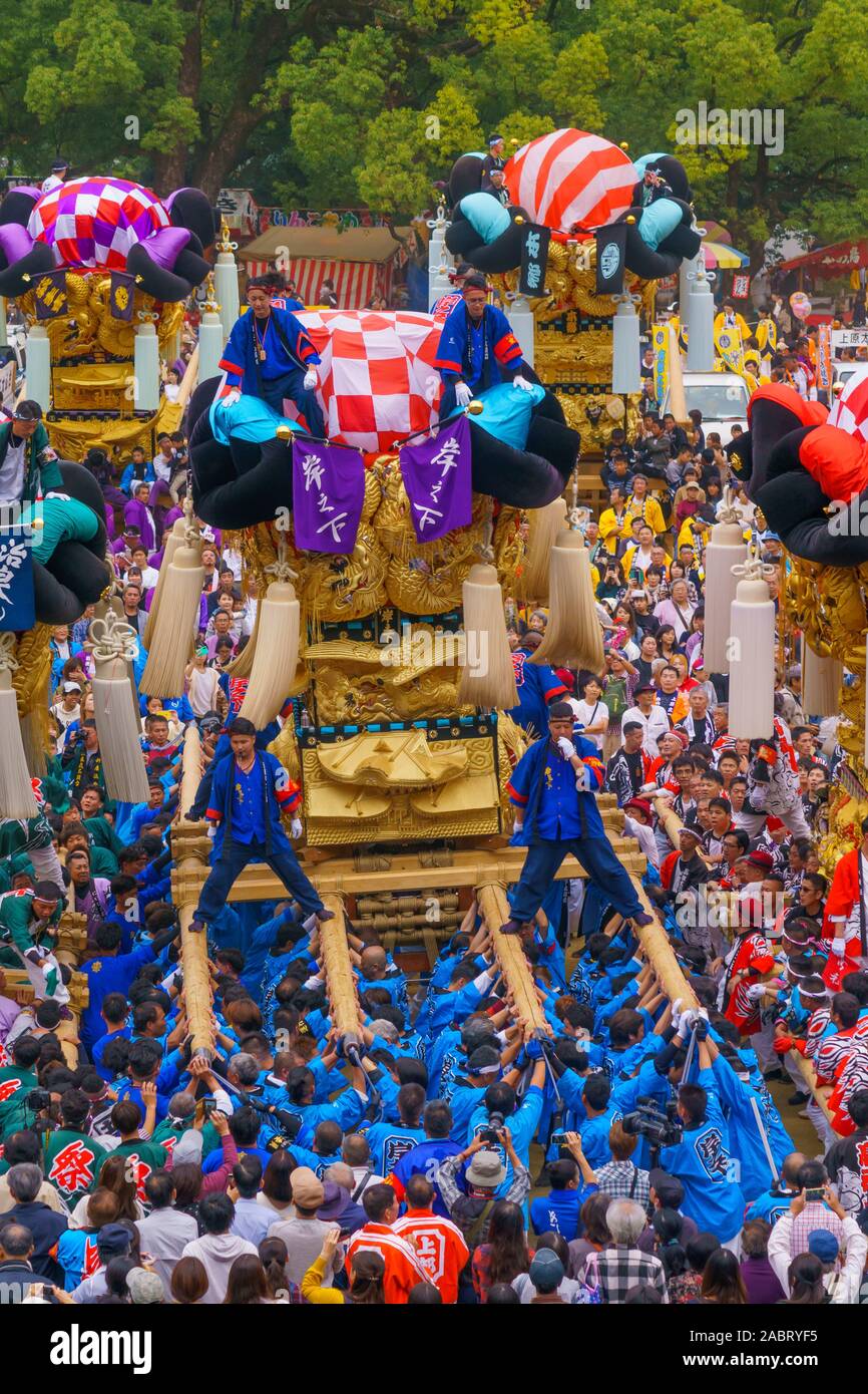 Niihama, Japan - October 17, 2019: Men in traditional clothing lifting ...