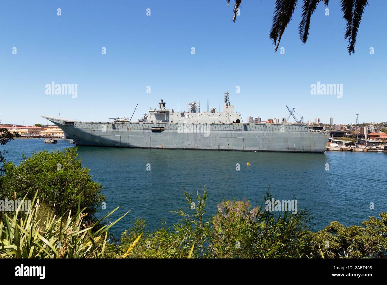 Hmas canberra lo2 hi-res stock photography and images - Alamy