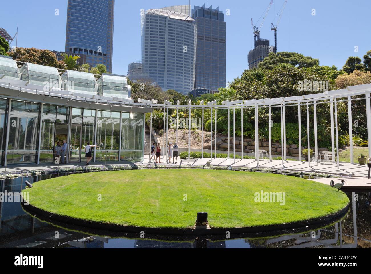 Botanic garden cafe hi-res stock photography and images - Alamy